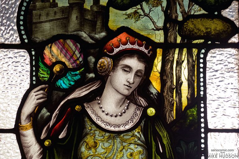 Glass Maiden – seriocomic